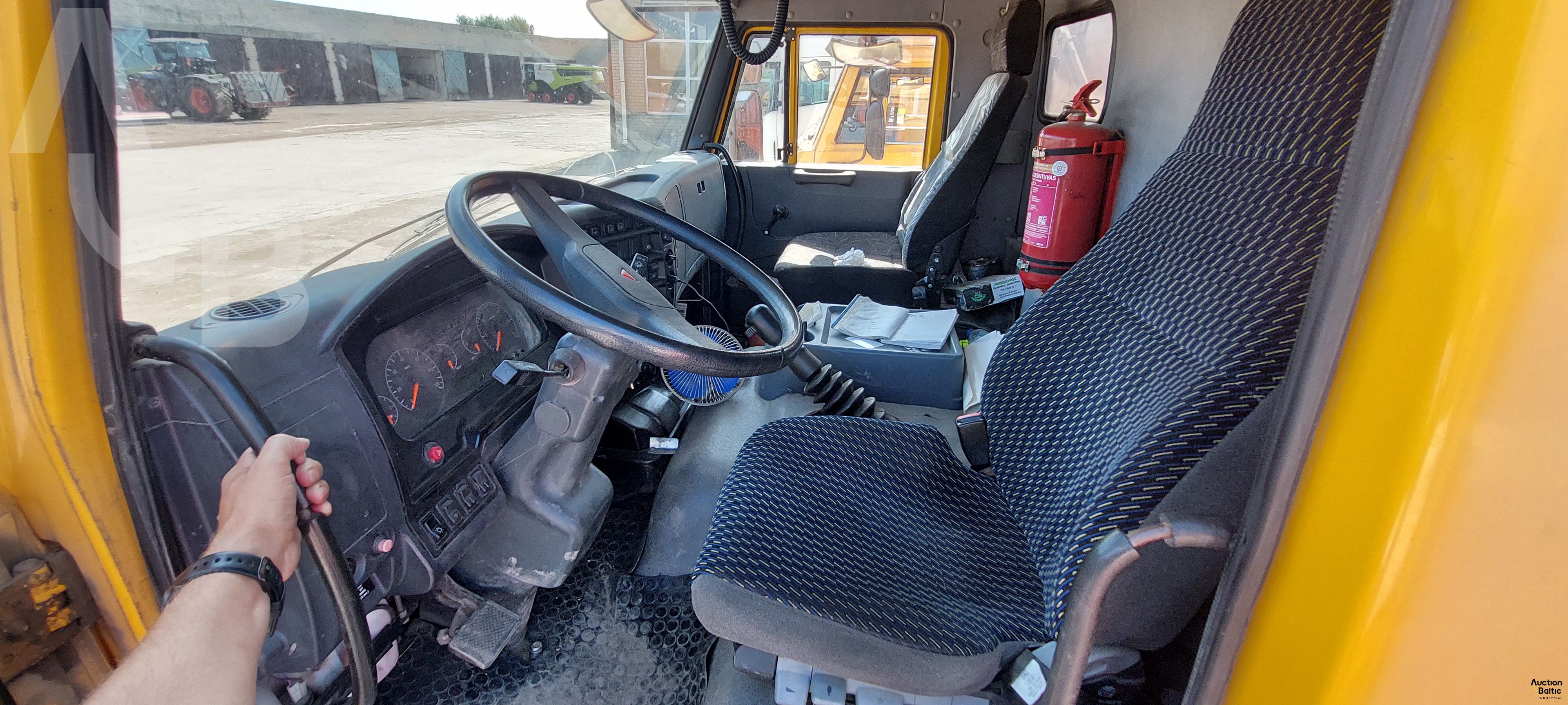 Kamaz 65115 with trailer NEFAZ » Auction Baltic