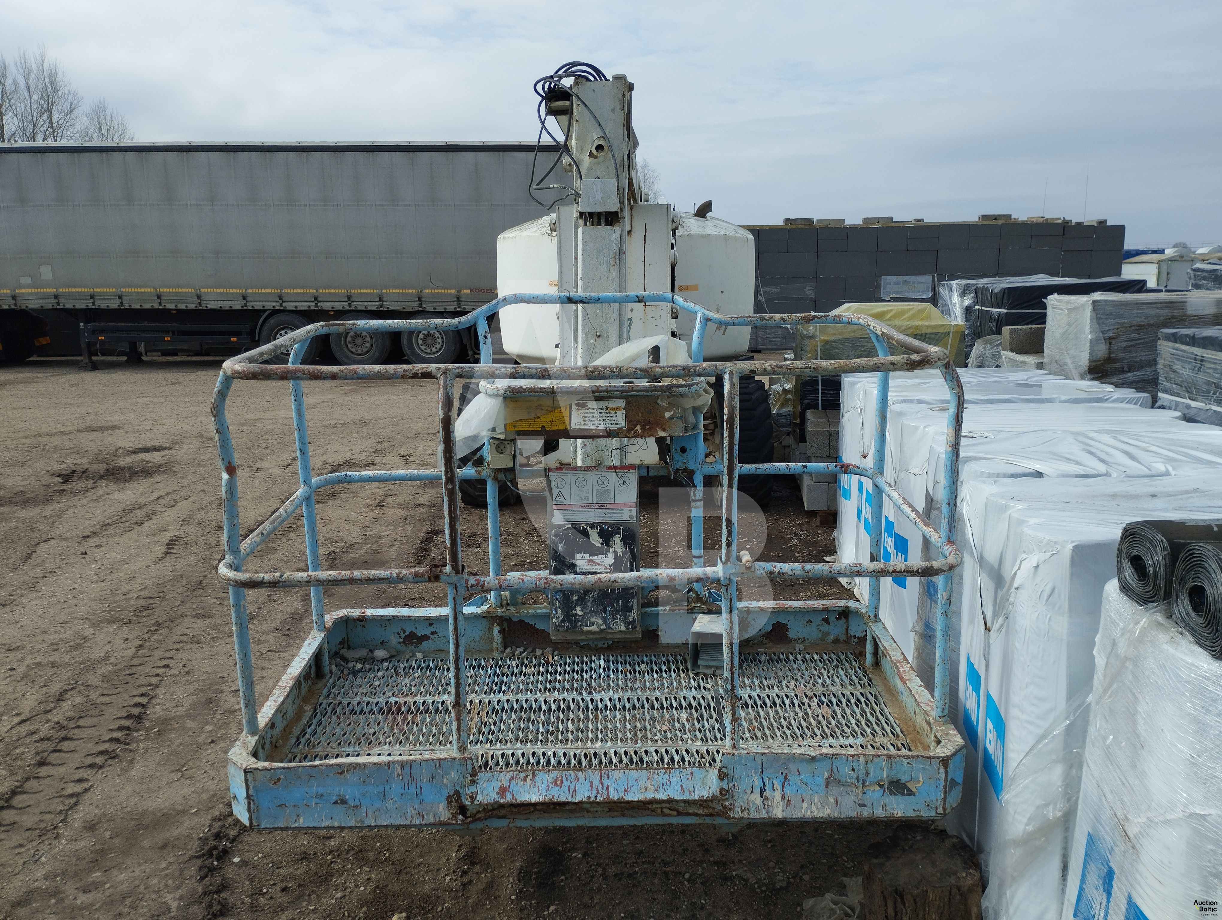 UpRight AB62 » Auction Baltic
