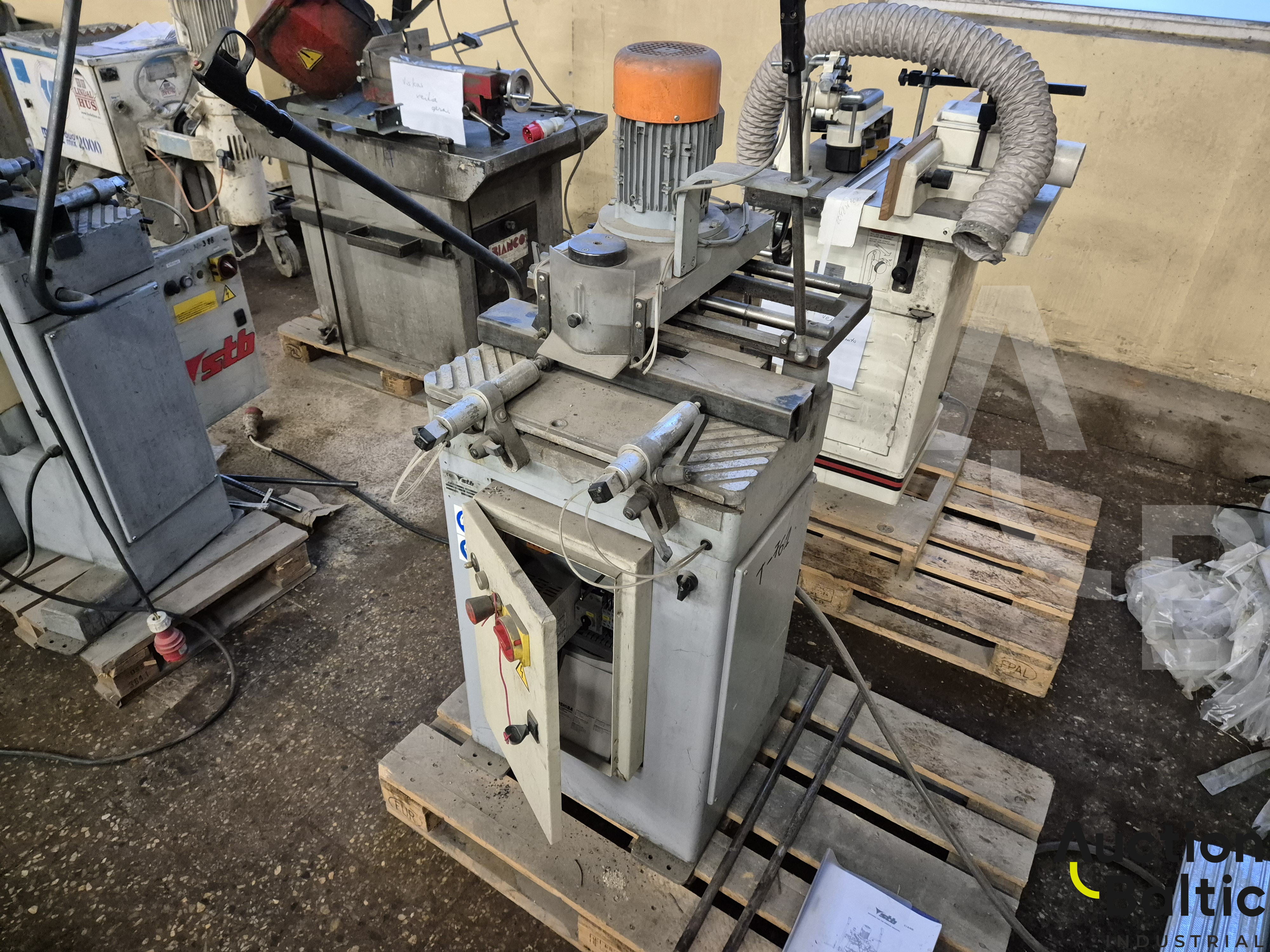 STB F-A401 » Auction Baltic